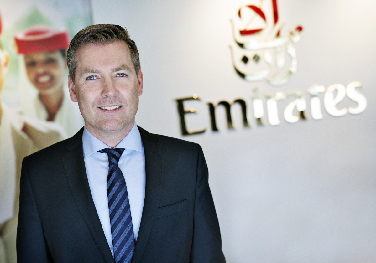 Emirates fejrer 1 års fødselsdag med deres store Airbus A380 (Video ...