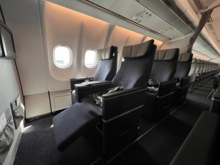 Anmeldelse: Første tur i Finnair’s nye Premium Economy | InsideFlyer DK