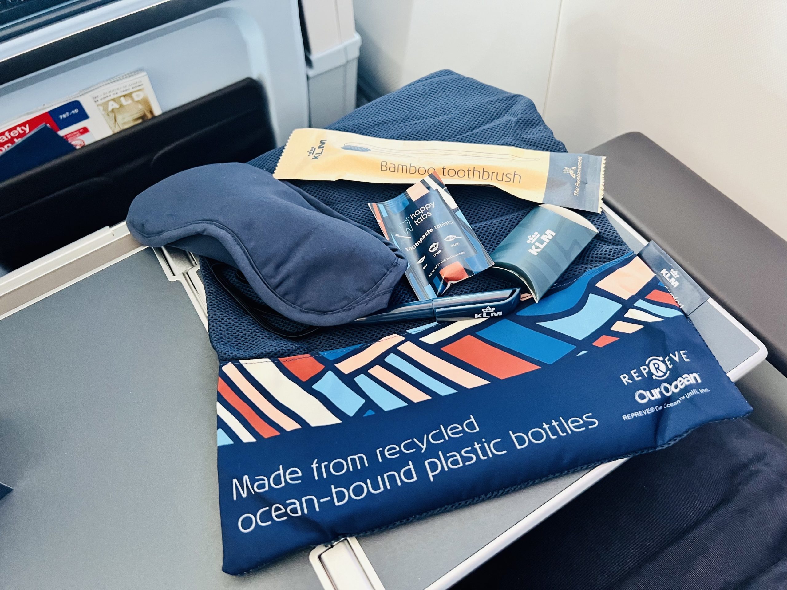 InsideLook-Review-KLM-Premium-Comfort-Boeing-787-10-Dreamliner-65-scaled-1 | InsideFlyer DK