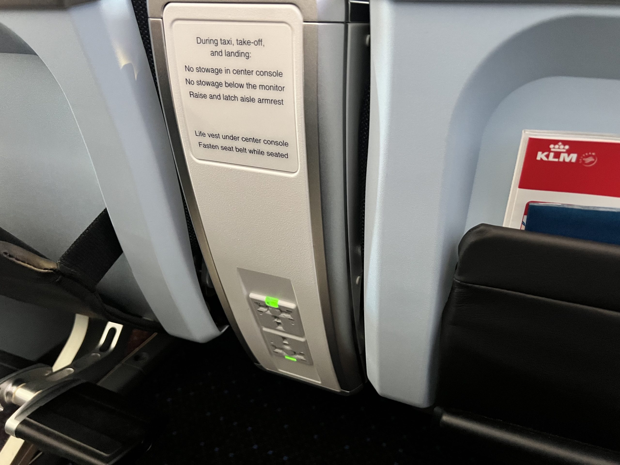 InsideLook-Review-KLM-Premium-Comfort-Boeing-787-10-Dreamliner-73-scaled-1 | InsideFlyer DK