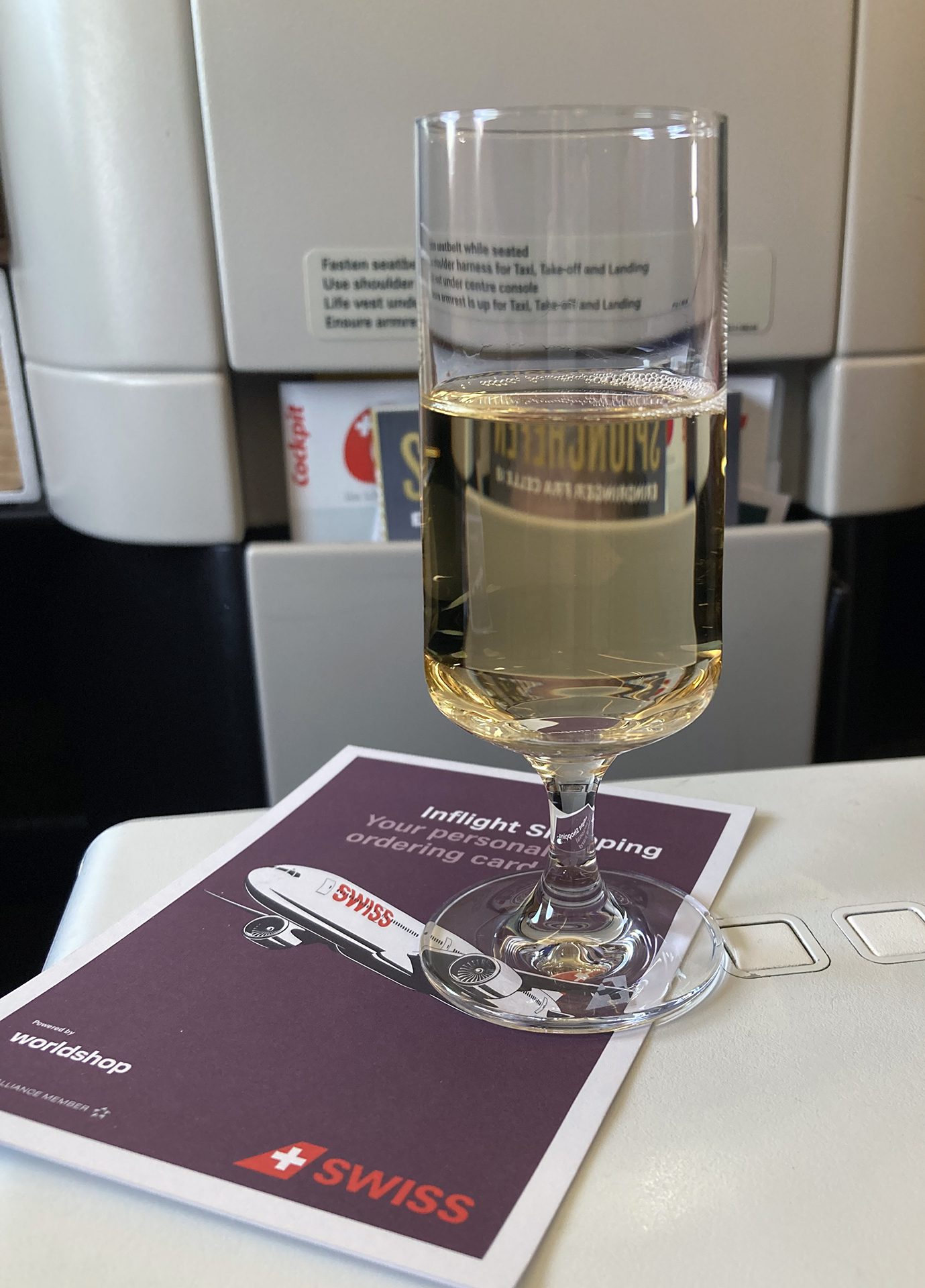 ZRH_2023_5_B777-3DEER_LX-HB-JNG_8185_BongoPlanes - InsideFlyer DK